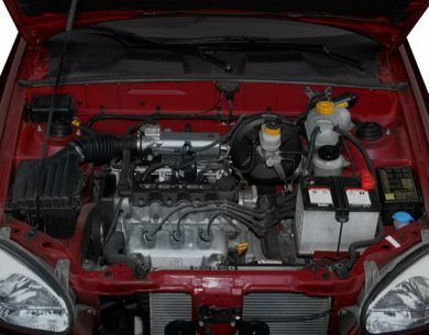 2000 Daewoo Lanos Specs, Safety Rating & MPG - CarsDirect