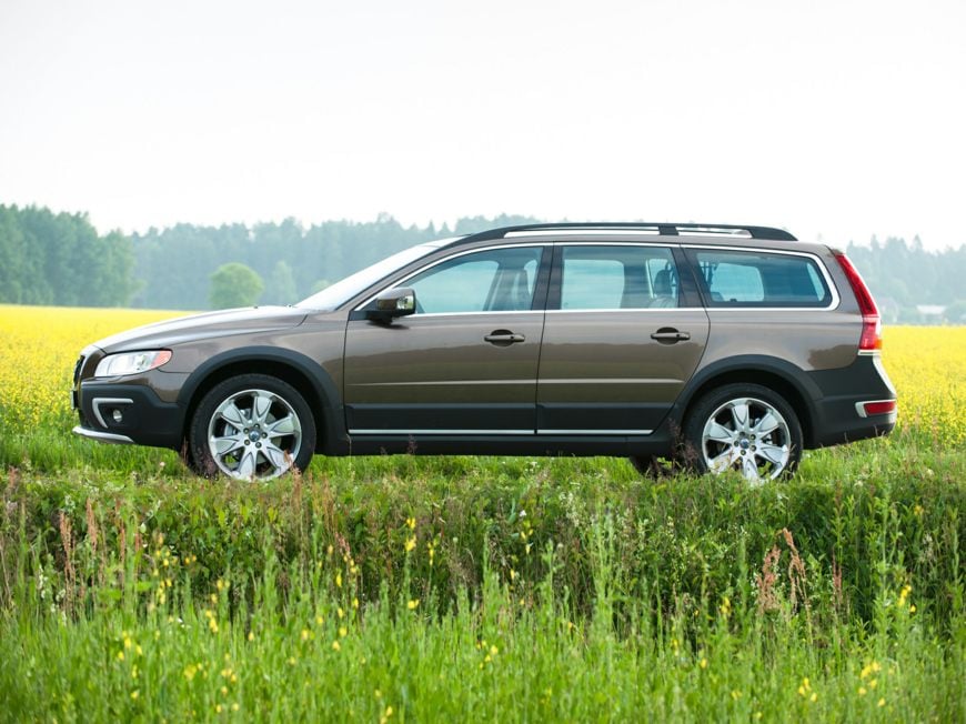 Volvo XC70 by Model Year & Generation - CarsDirect