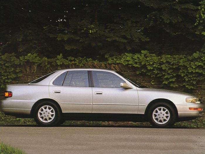 1994 Toyota Camry Specs, Safety Rating & MPG - CarsDirect
