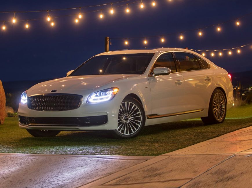 Kia K900 by Model Year & Generation - CarsDirect
