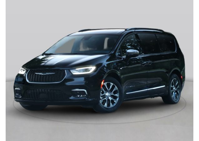 2026 Chrysler Pacifica: Reviews, Prices, Ratings and Specs