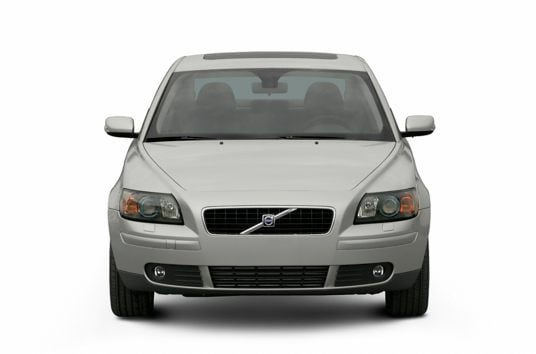 2005 Volvo S40 Pictures
