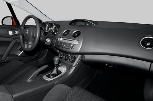 2007 Mitsubishi Eclipse Pictures