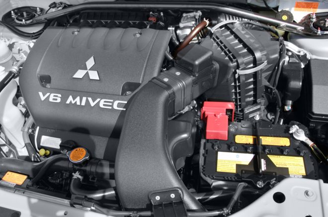 2007 Mitsubishi Outlander Pictures