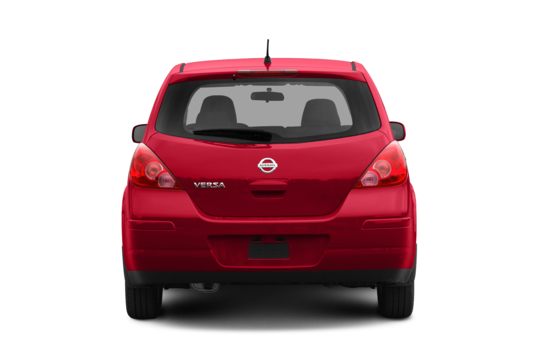 2007 Nissan Versa Pictures