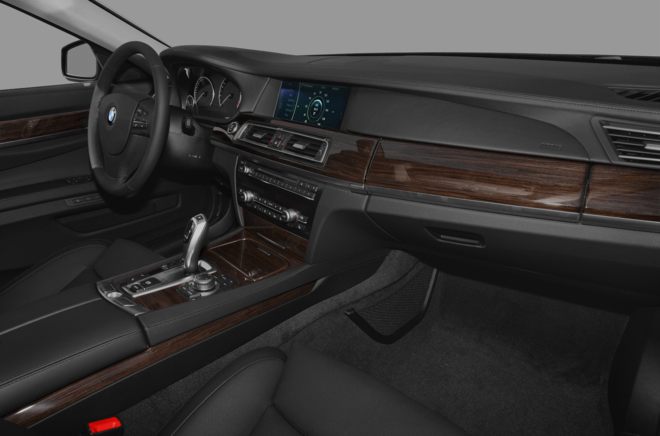 2009 BMW 750 Pictures