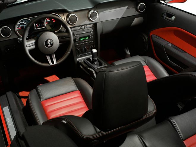 2009 Ford Shelby GT500 Pictures