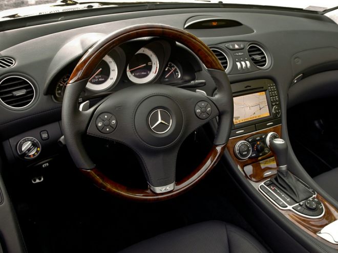 2009 Mercedes-Benz SL600 Pictures