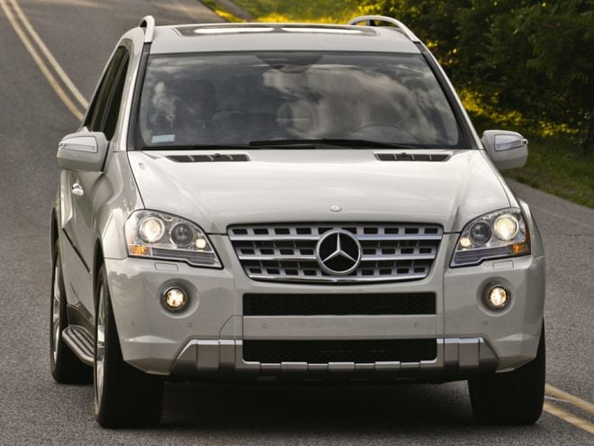 2009 Mercedes-Benz ML550 Pictures