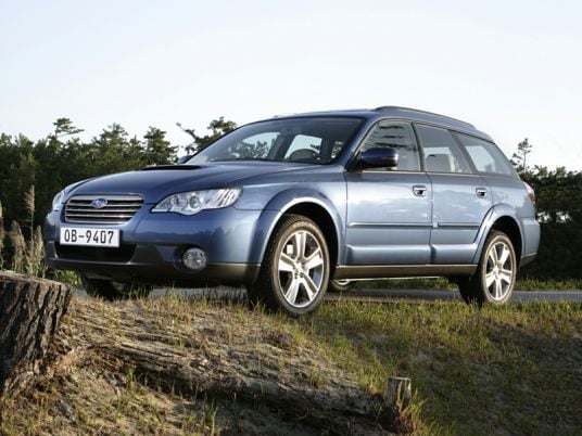 2009 Subaru Outback Pictures