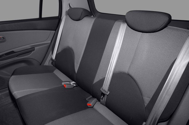 2010 Kia Rio5 Pictures