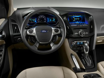 2014 focus electric store