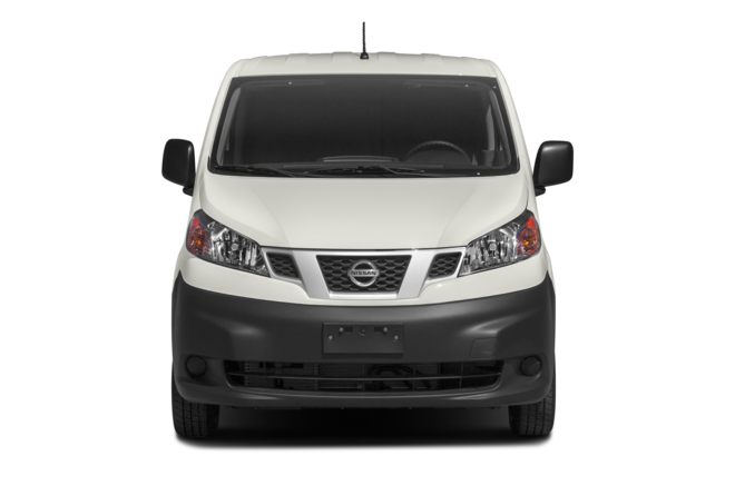 2017 Nissan NV200 Pictures