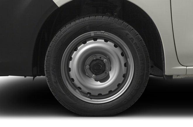 2017 Nissan NV200 Pictures