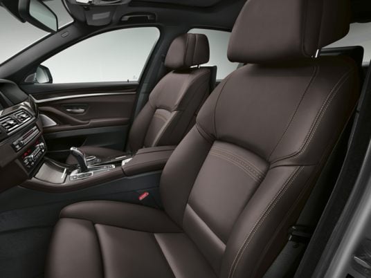 2016 BMW 535 Interior Pictures