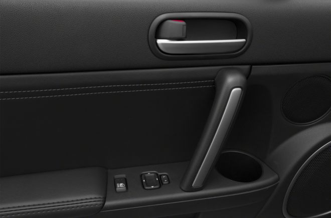 2015 Mazda MX-5 Miata Pictures