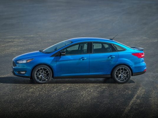 2017 Ford Focus Pictures