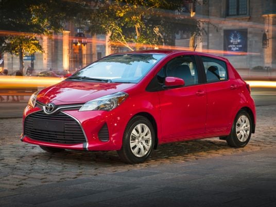 2016 Toyota Yaris Pictures