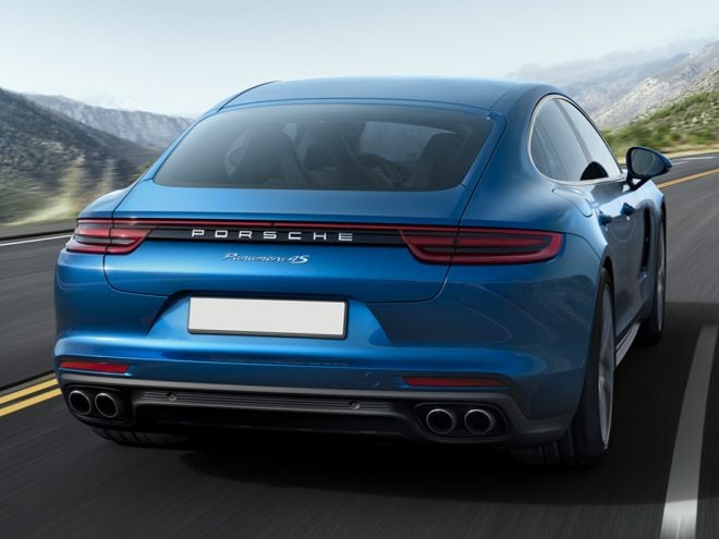 2019 Porsche Panamera Pictures