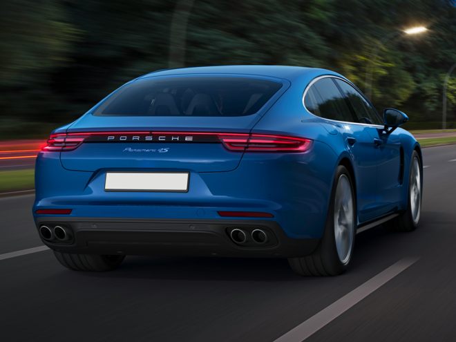 2019 Porsche Panamera Pictures