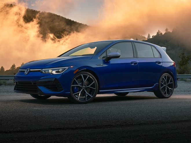 2022 Volkswagen Golf R Pictures
