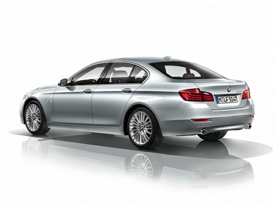 2014 BMW 528 Pictures