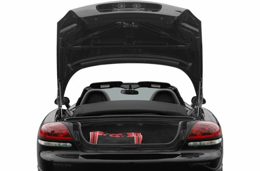 2005 Dodge Viper Pictures