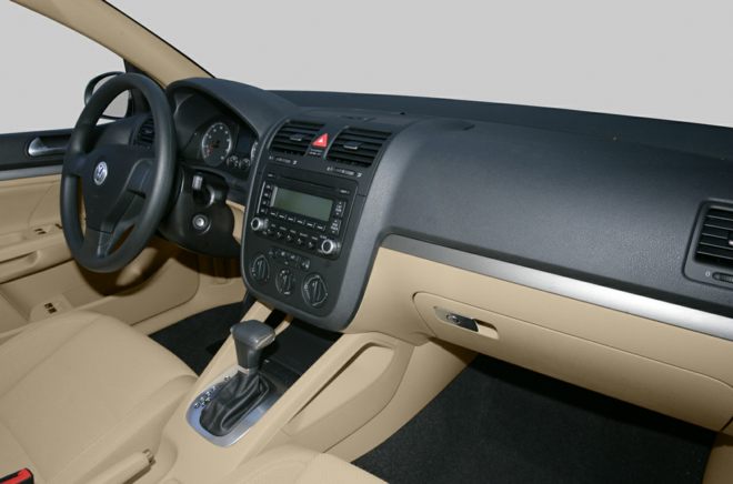 2006 Volkswagen Rabbit Pictures
