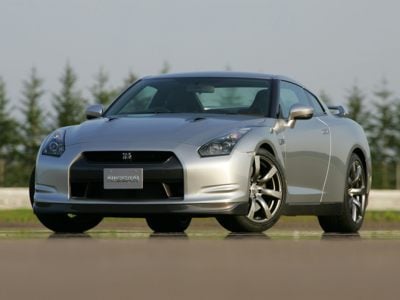 Nissan GT-R Generations | CarsDirect