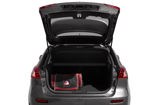 2010 Mitsubishi Lancer Sportback Pictures