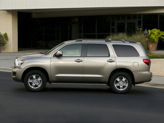 2012 Toyota Sequoia Pictures