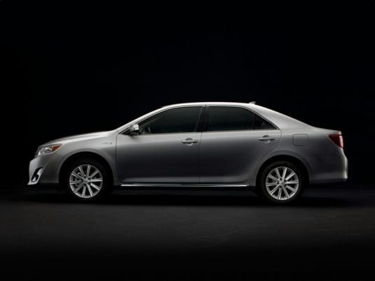2013 Toyota Camry Hybrid Exterior Pictures