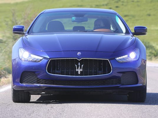 2019 Maserati Ghibli Pictures