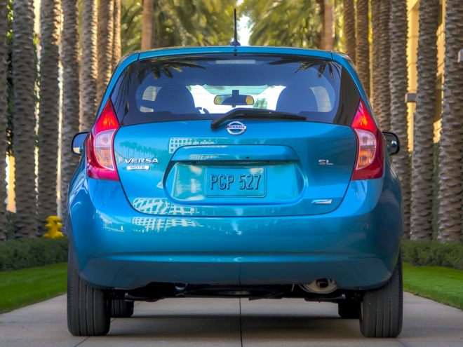 2015 Nissan Versa Note Pictures