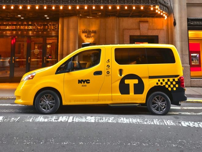 2019 Nissan NV200 Taxi Pictures