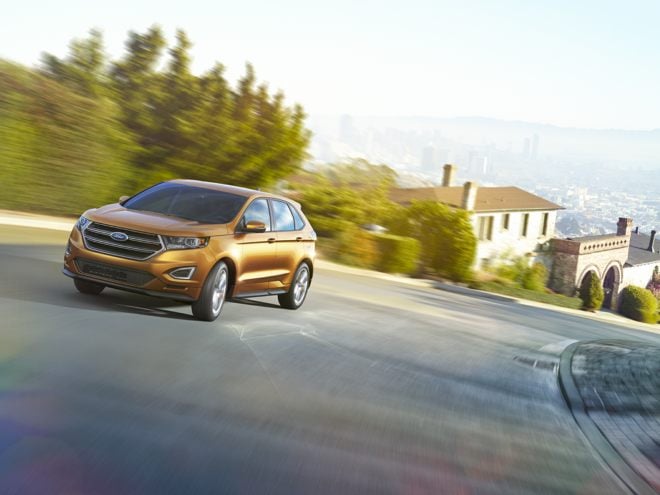 2017 Ford Edge Pictures