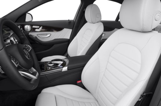 2015 Mercedes-Benz C400 Pictures