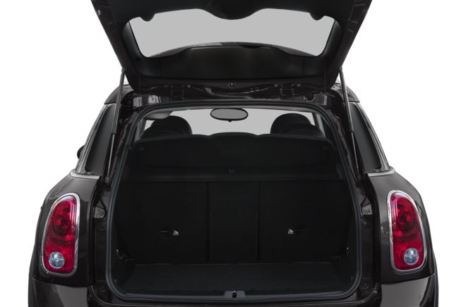 2016 MINI Countryman Pictures