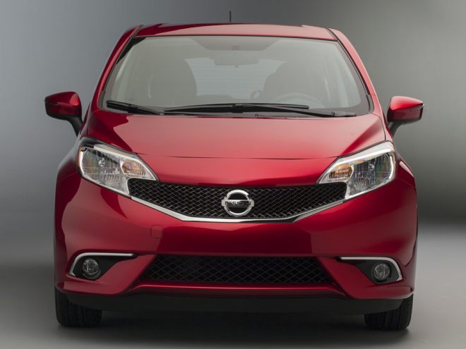 2015 Nissan Versa Note Pictures