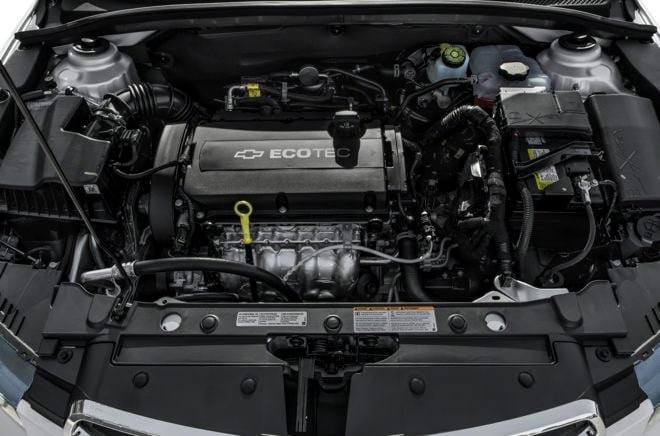 2016 Chevrolet Cruze Limited Pictures