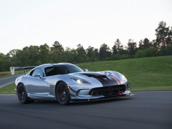 2017 Dodge Viper: Specs, Prices, Ratings, and Reviews