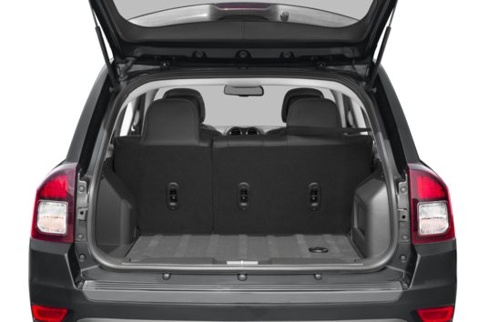 2017 Jeep Compass Pictures