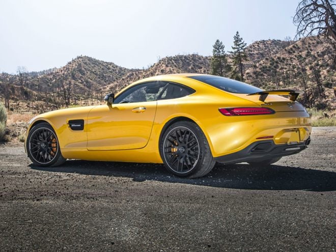 2017 Mercedes-Benz AMG GT Pictures