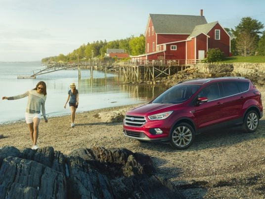2017 Ford Escape Pictures