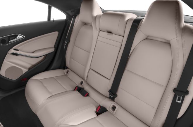 2018 Mercedes-Benz CLA-Class Pictures