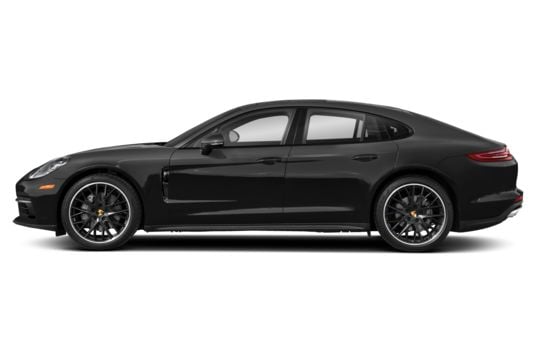 2018 Porsche Panamera Pictures