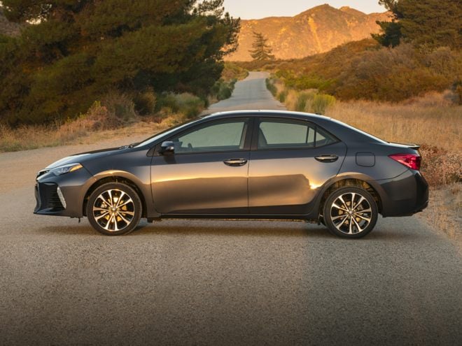 2019 Toyota Corolla Pictures