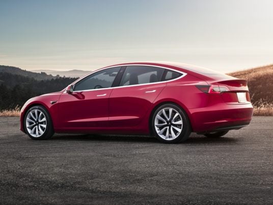 2018 Tesla Model 3 Pictures
