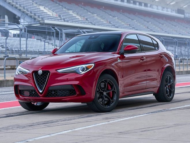 2020 Alfa Romeo Stelvio Pictures