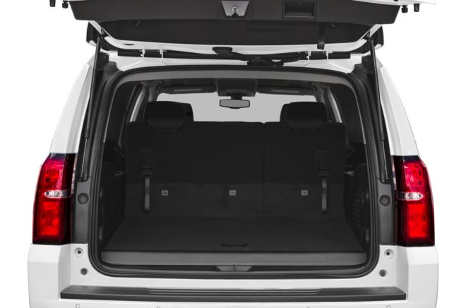 2019 Chevrolet Suburban Pictures